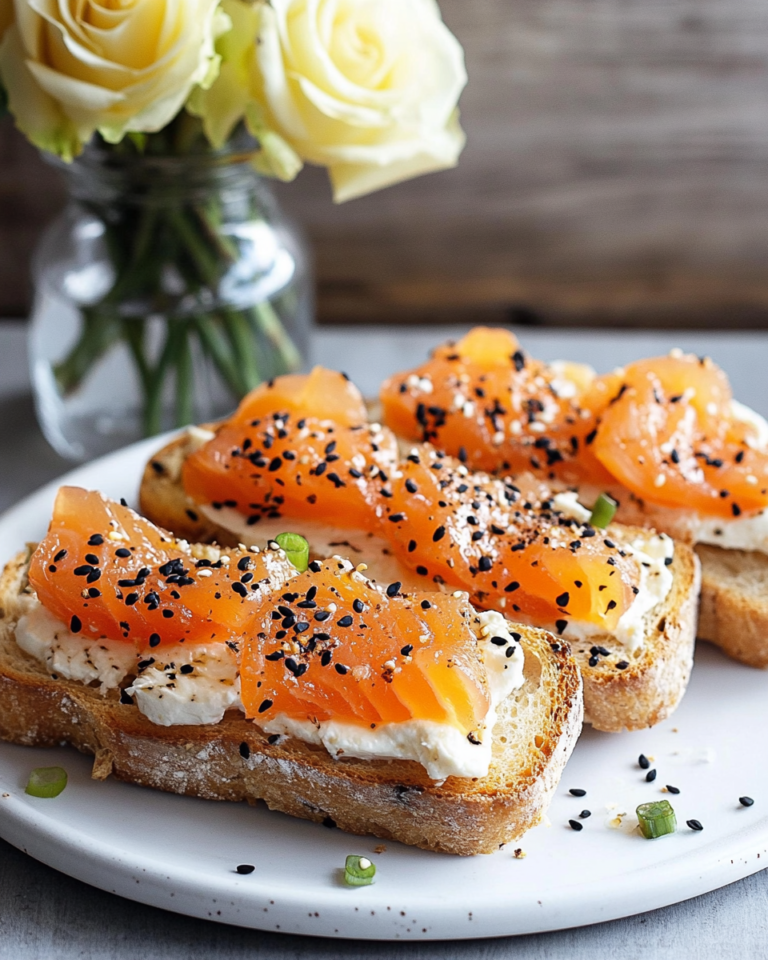 Easy Smoked Salmon Toasts with Cream Cheese (Elegant Appetizer!)